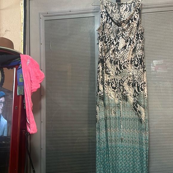 Milano | Dresses | Crawl Neck Maxi Dress | Poshmark